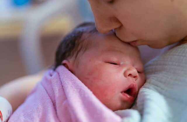 Early Warning Signs Of Childhood Glaucoma: A Guide For Parents ...